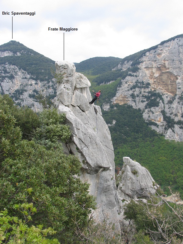 8. I Tre Frati e Sant'Antonino